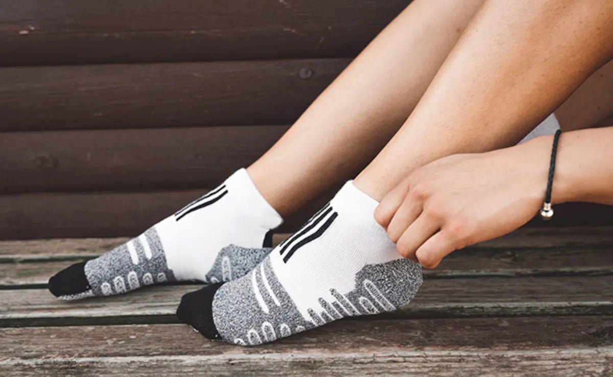 Discover the Benefits, Sustainability and Comfort of Bamboo Socks with ...